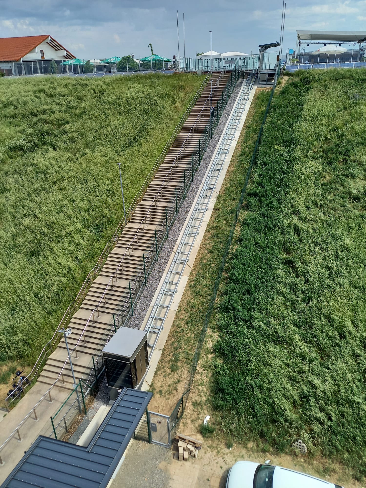 Inclined Elevator Monberg, Stadt Monheim am Rhein, DE - ABS ...